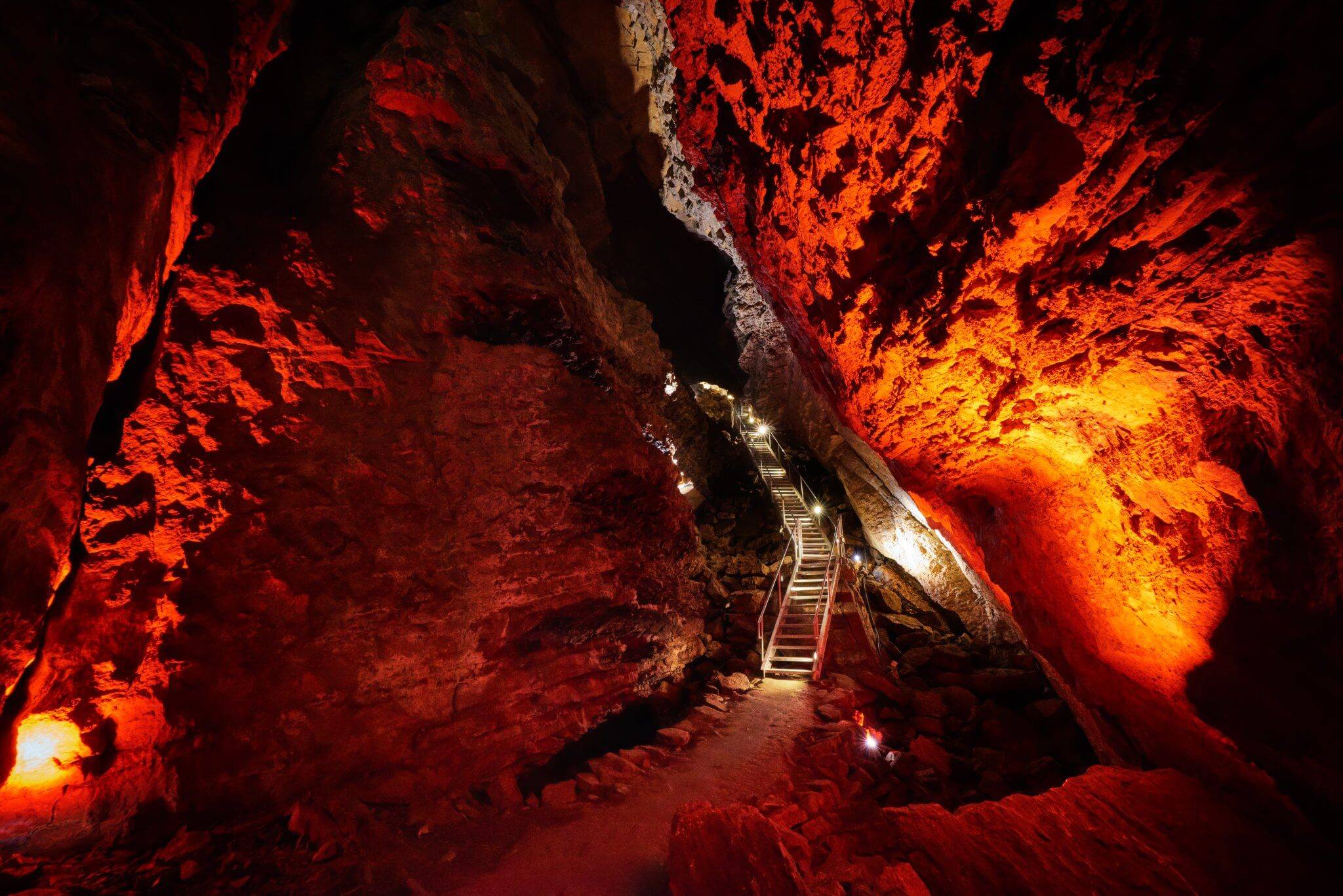 Go Underground and Explore Minnetonka Cave | Caves in Idaho