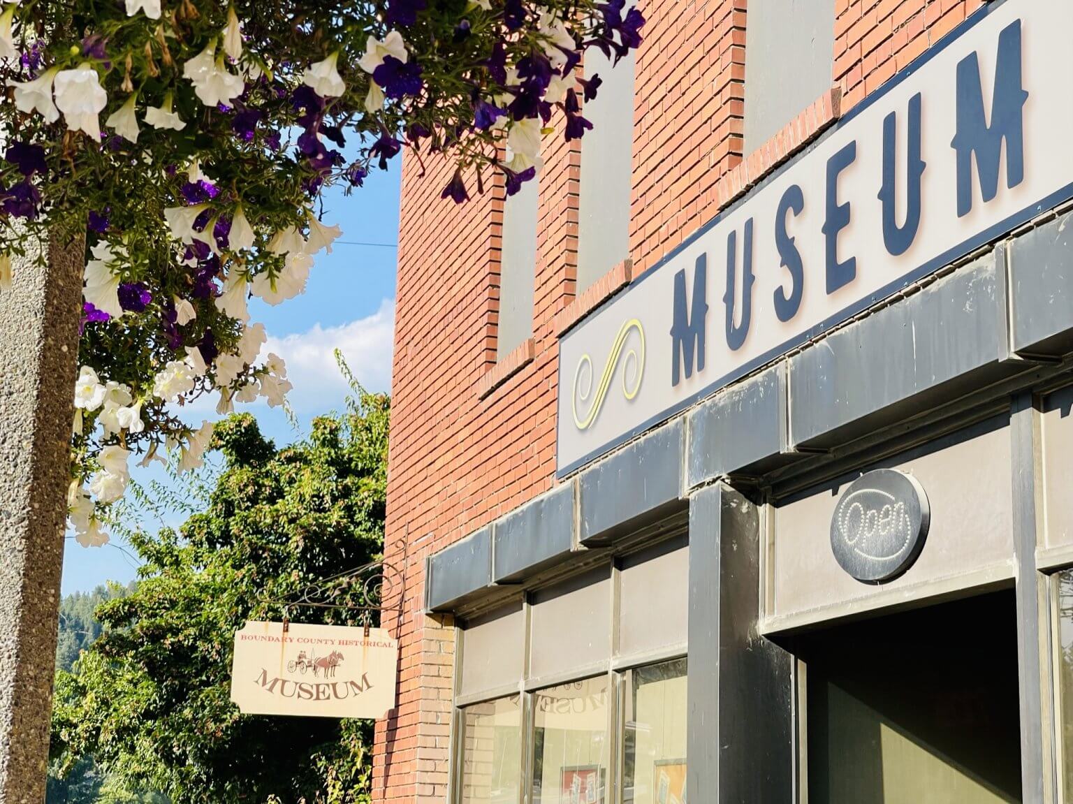 A Day Exploring the Old World Charm of Bonners Ferry | Northern Idaho