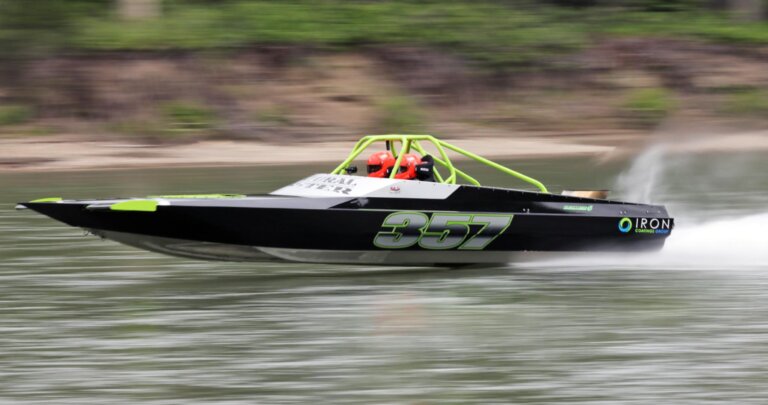 100 MPH on Wild Water: Idaho Hosts the World Jet Boat Races